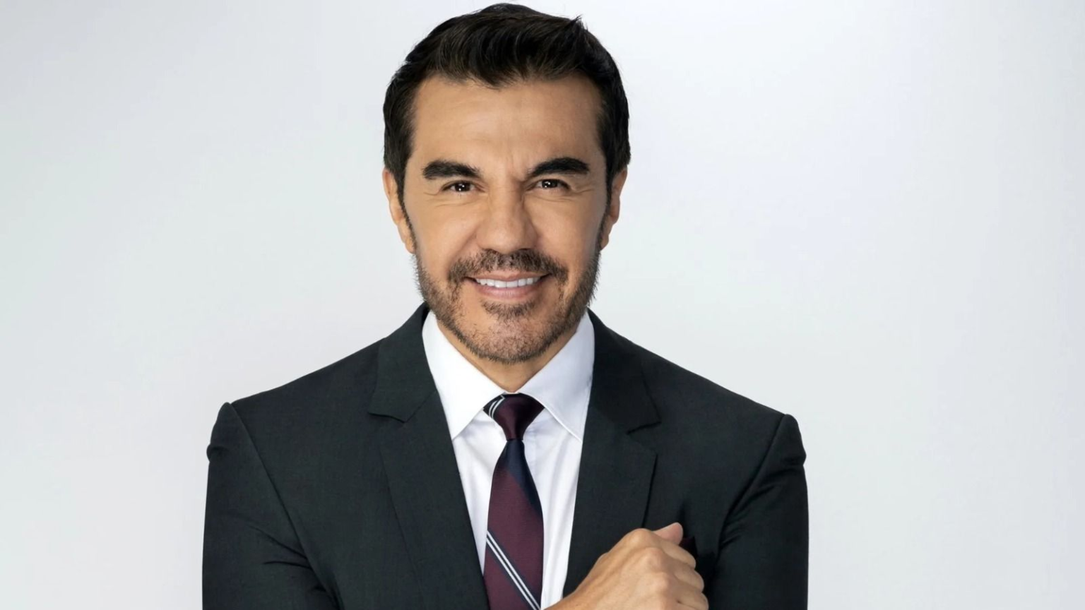 «El candidato honesto» se estrenará en agosto | ¡El Aguas!